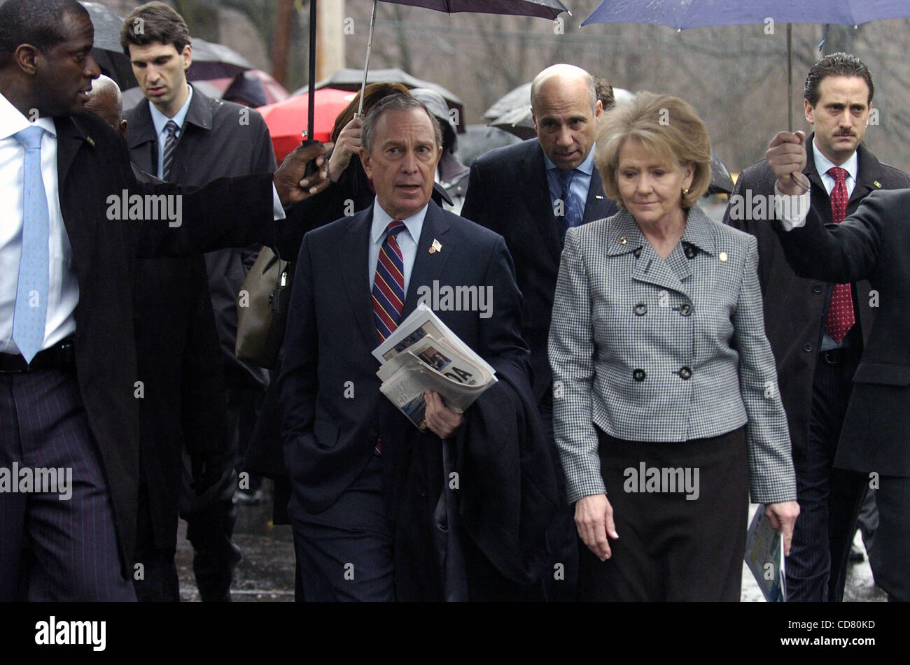 Mayor Michael Bloomberg, Federal Transportation Secretary Mary Peters ...