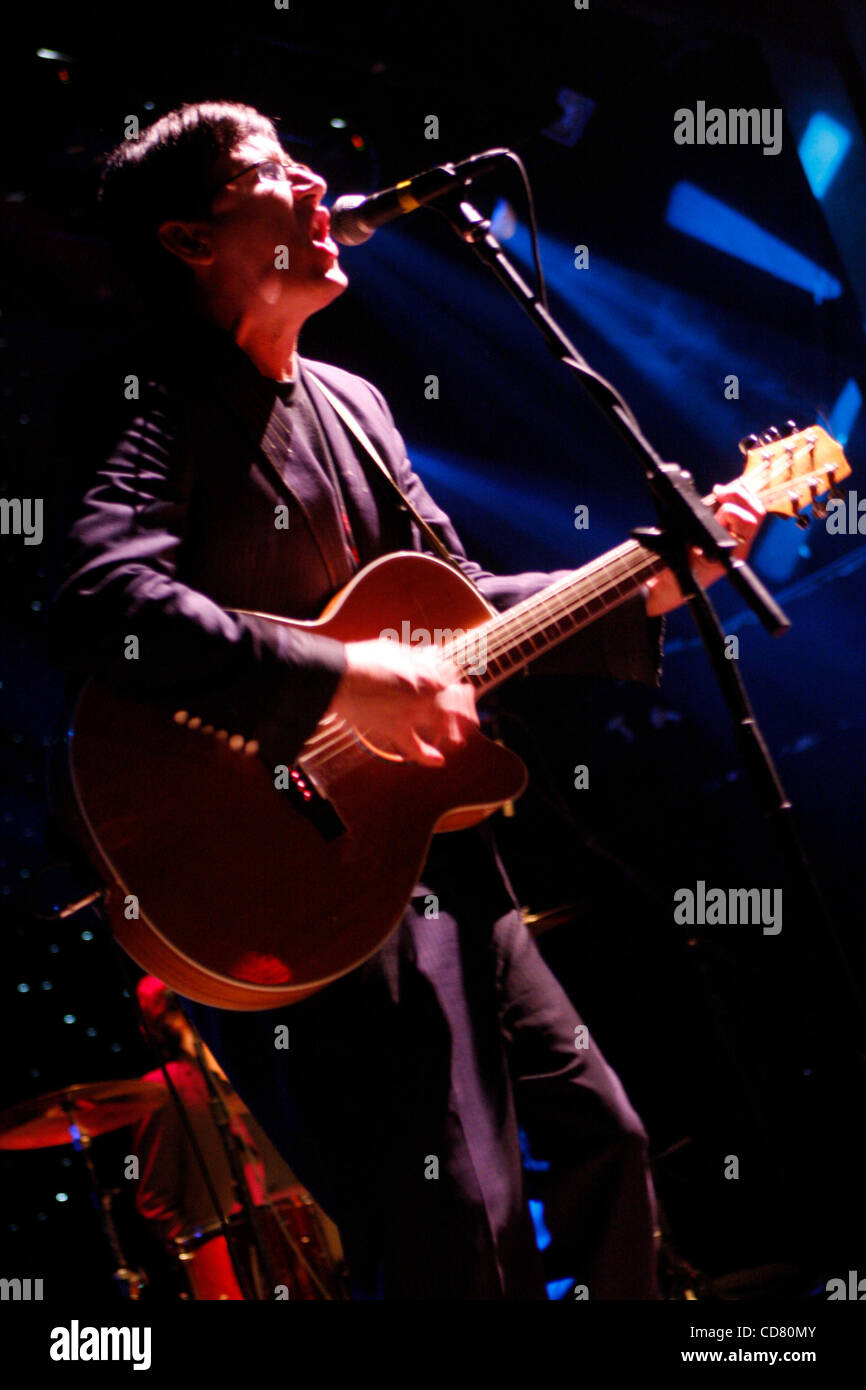 The Mountain Goats performing at Webster Hall on March 18,2008. John ...