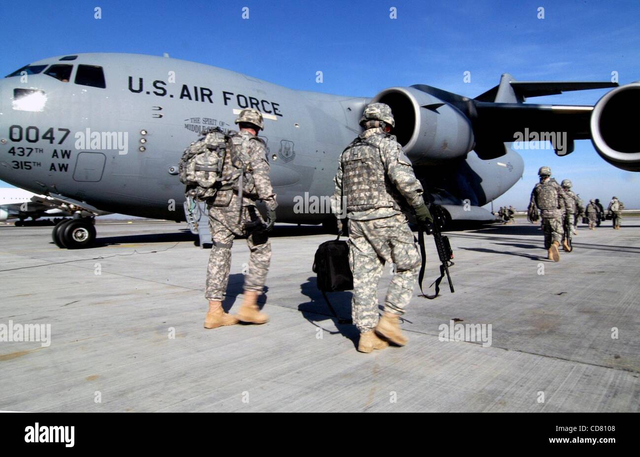 Manas airbase hi-res stock photography and images - Alamy