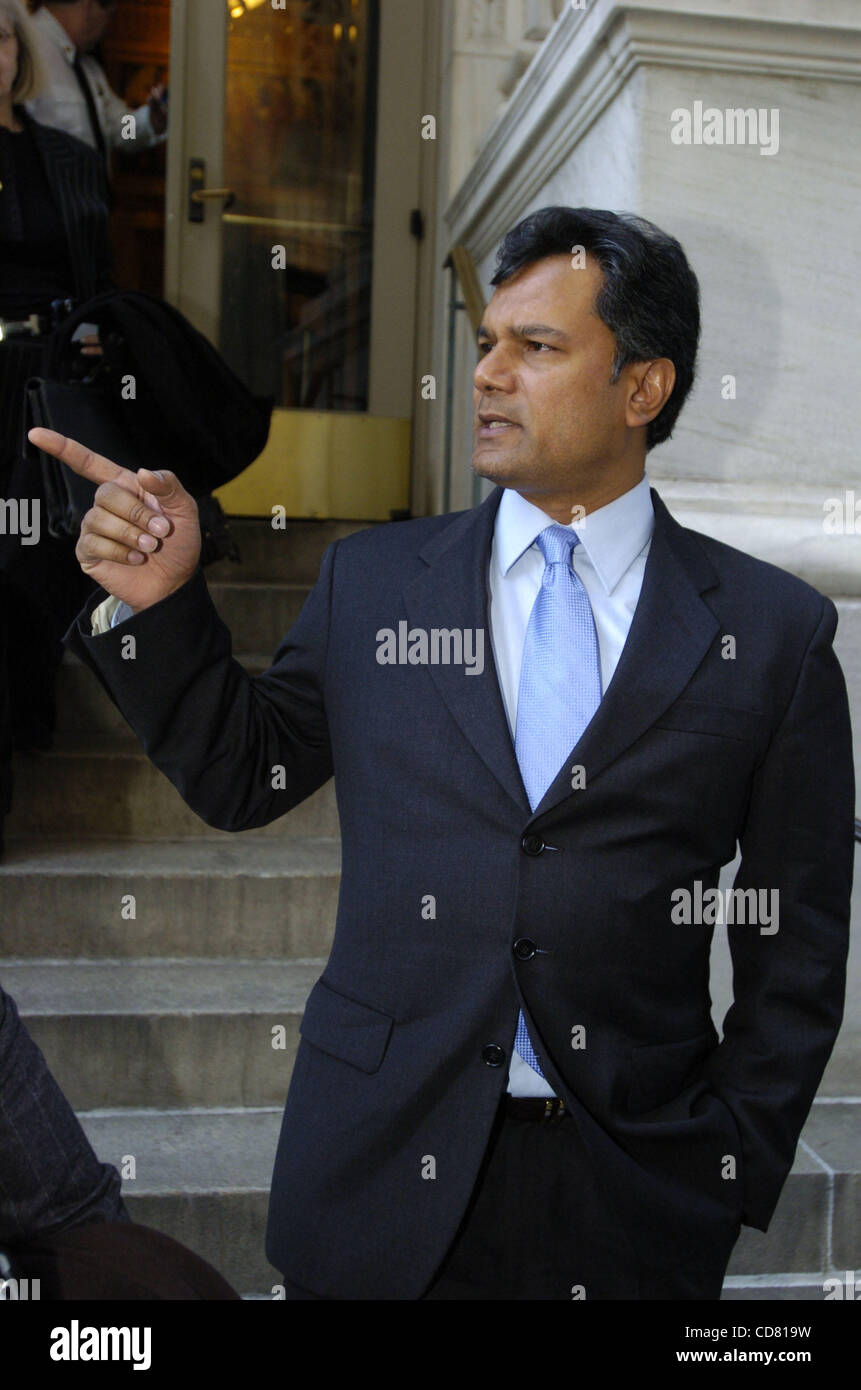 Dr. Lionel Bisoon exiting court. Johnson & Johnson heiress Elizabeth ...