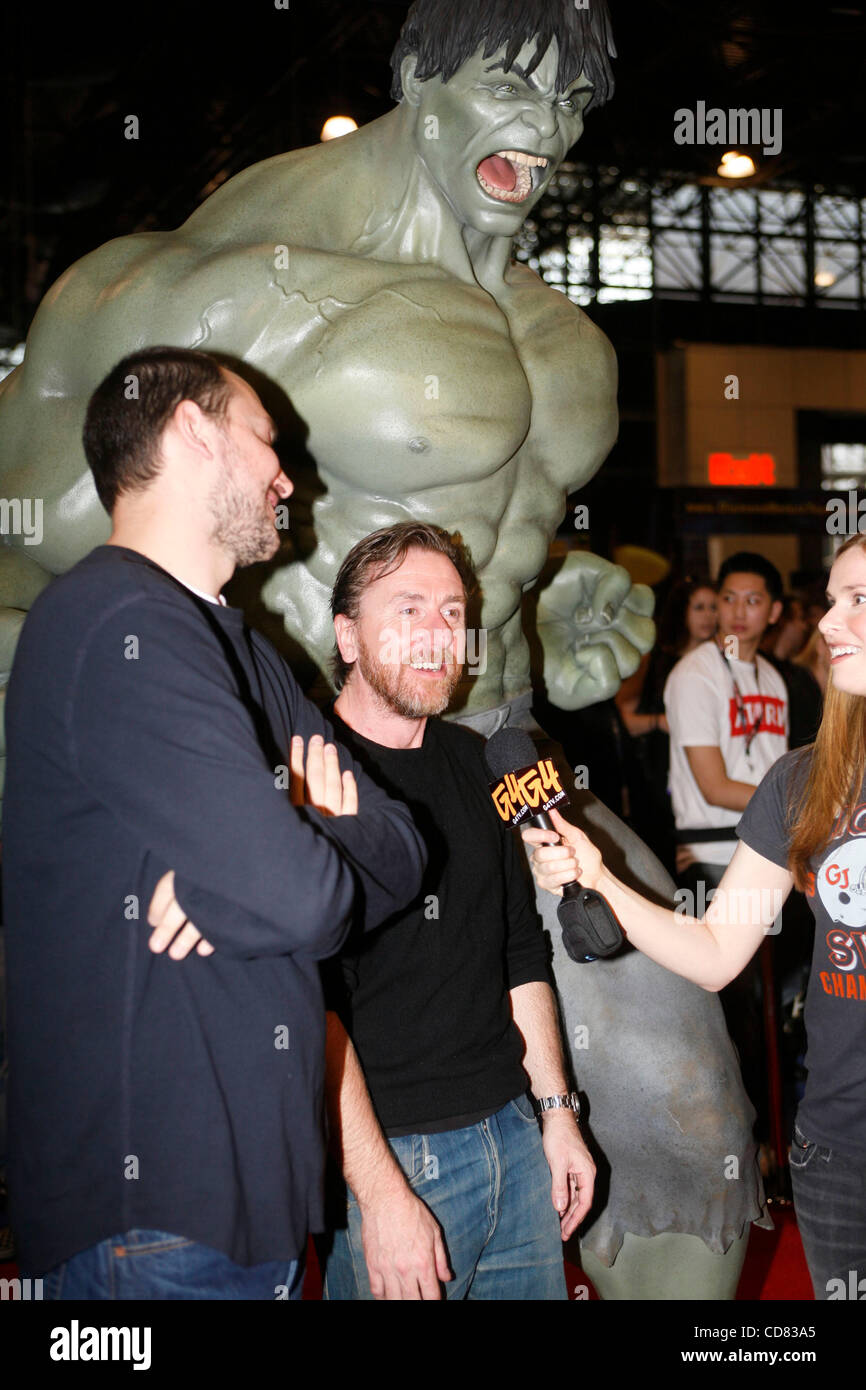 Director of "The Incredible Hulk", Louis Leterrier and actor Tim Roth ...