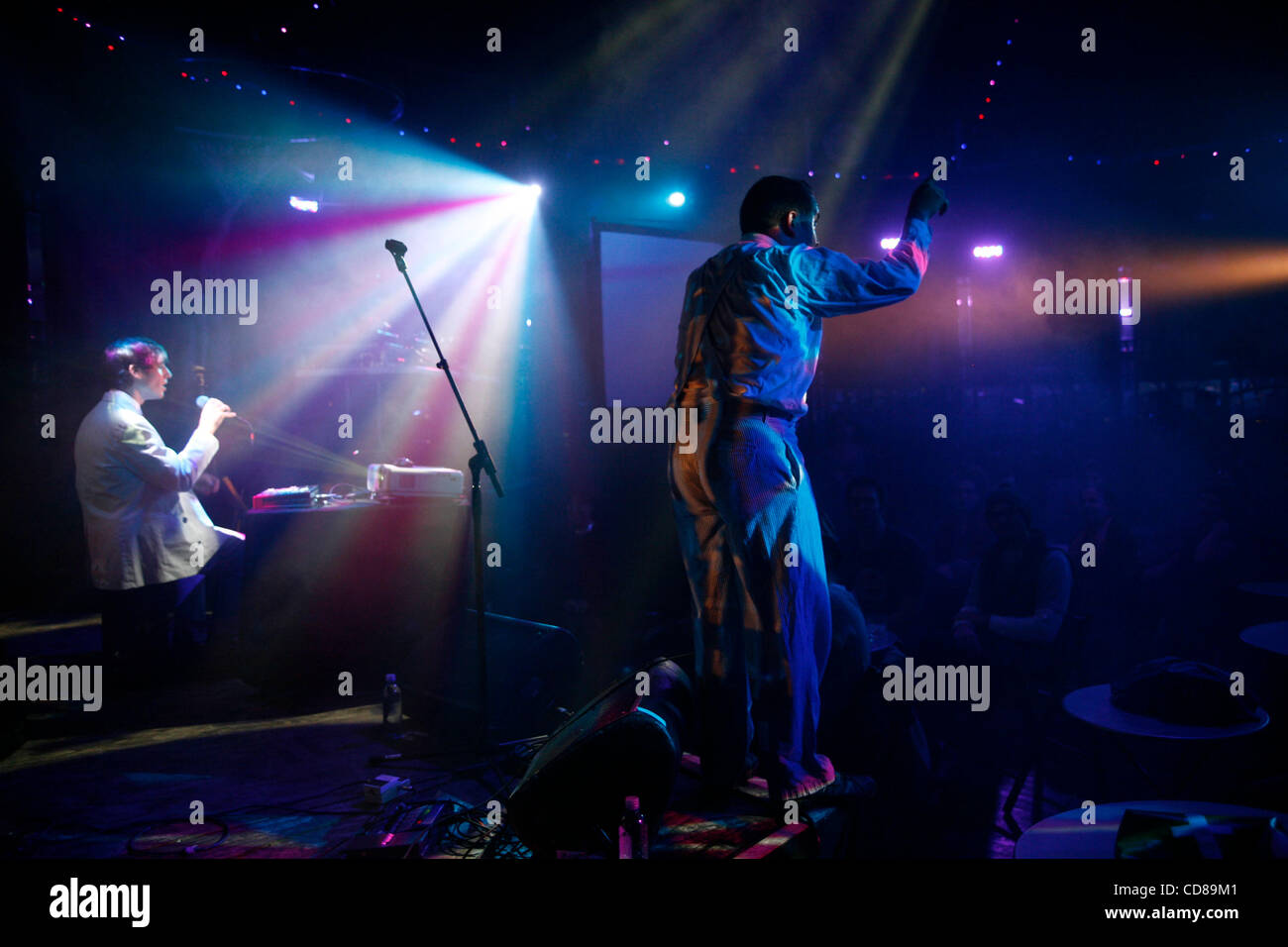 Mike Relm performing at the Spiegel tent on October 7th 2008 Photo ...