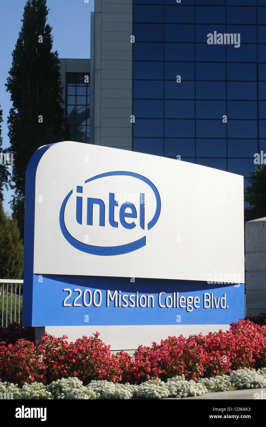 Oct 12, 2008 - Santa Clara, California, USA - Worldwide headquarters of ...
