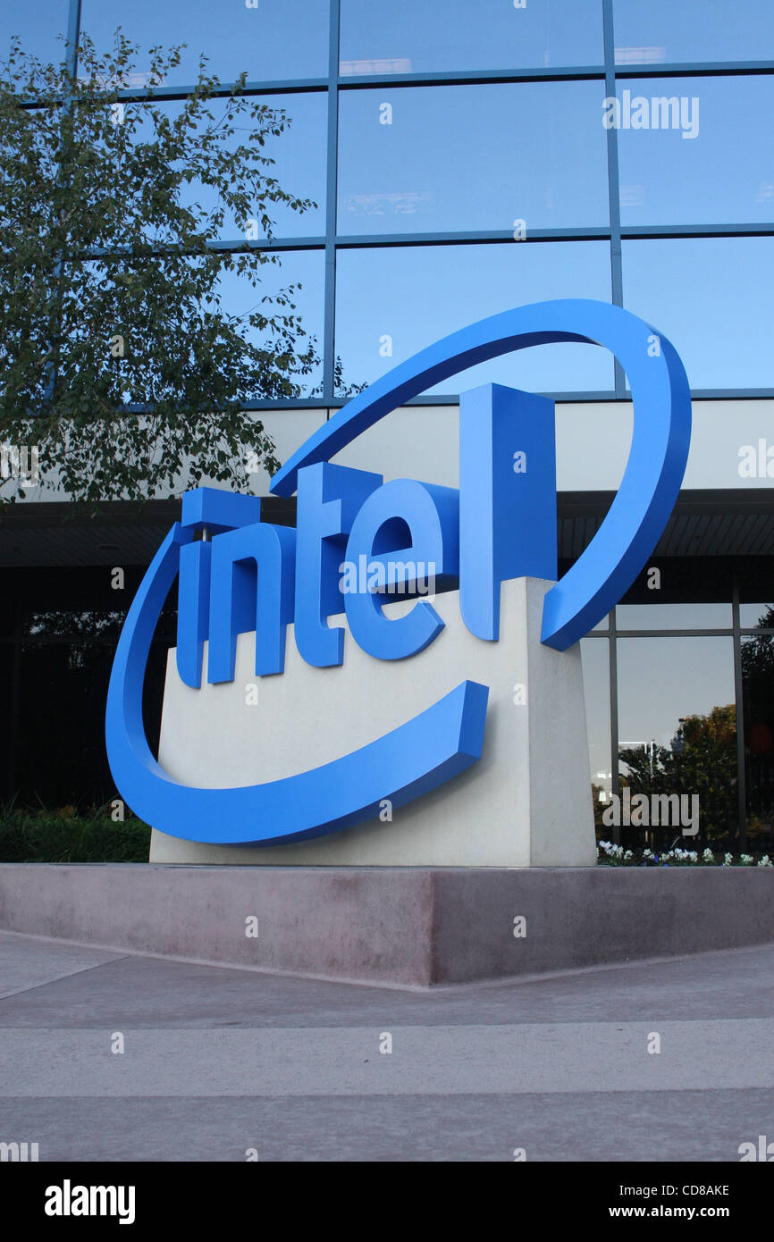 Oct 12, 2008 - Santa Clara, California, USA - Worldwide headquarters of ...