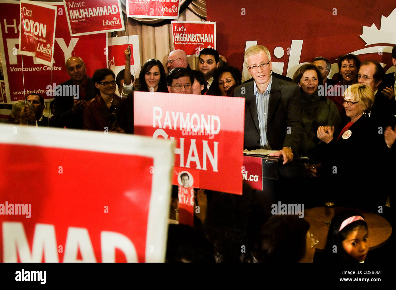 Canada election signs hi-res stock photography and images - Alamy