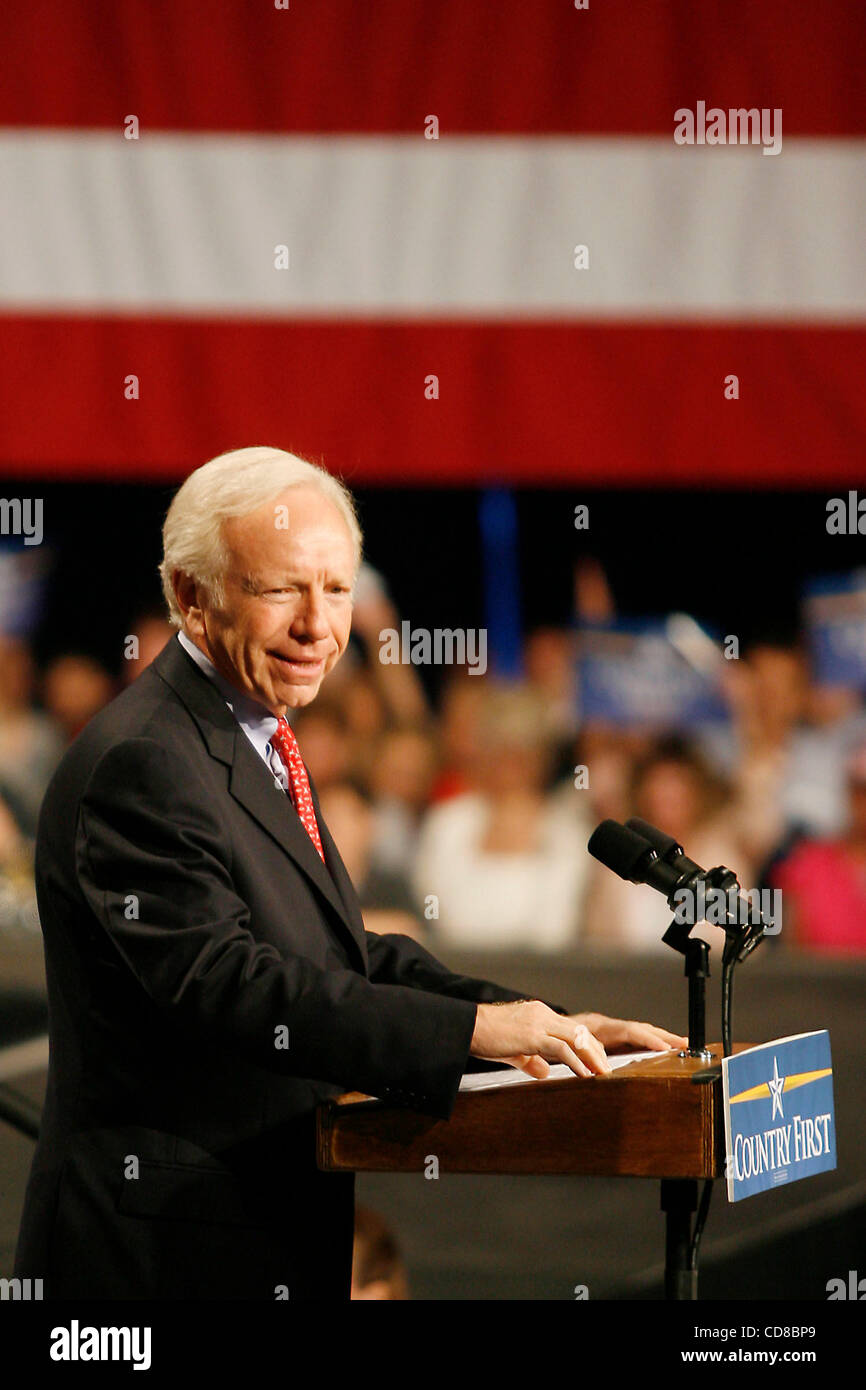 Oct 16, 2008 - Downingtown, Pennsylvania, USA - Following the final ...
