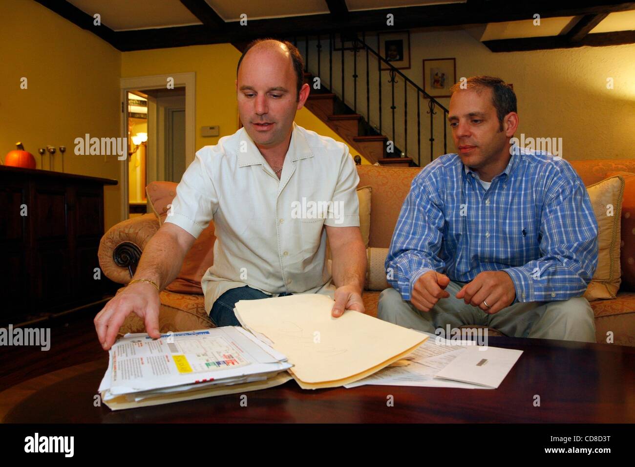 Oct 21, 2008 - Rockville Center, New York, USA - Homosexual couple ...