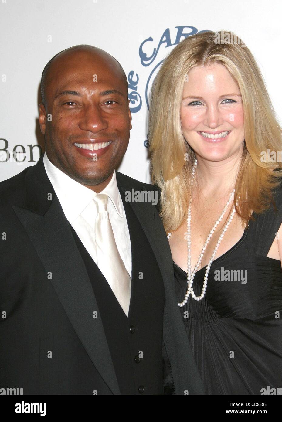 Byron allen wife jennifer lucas hi-res stock photography and images - Alamy