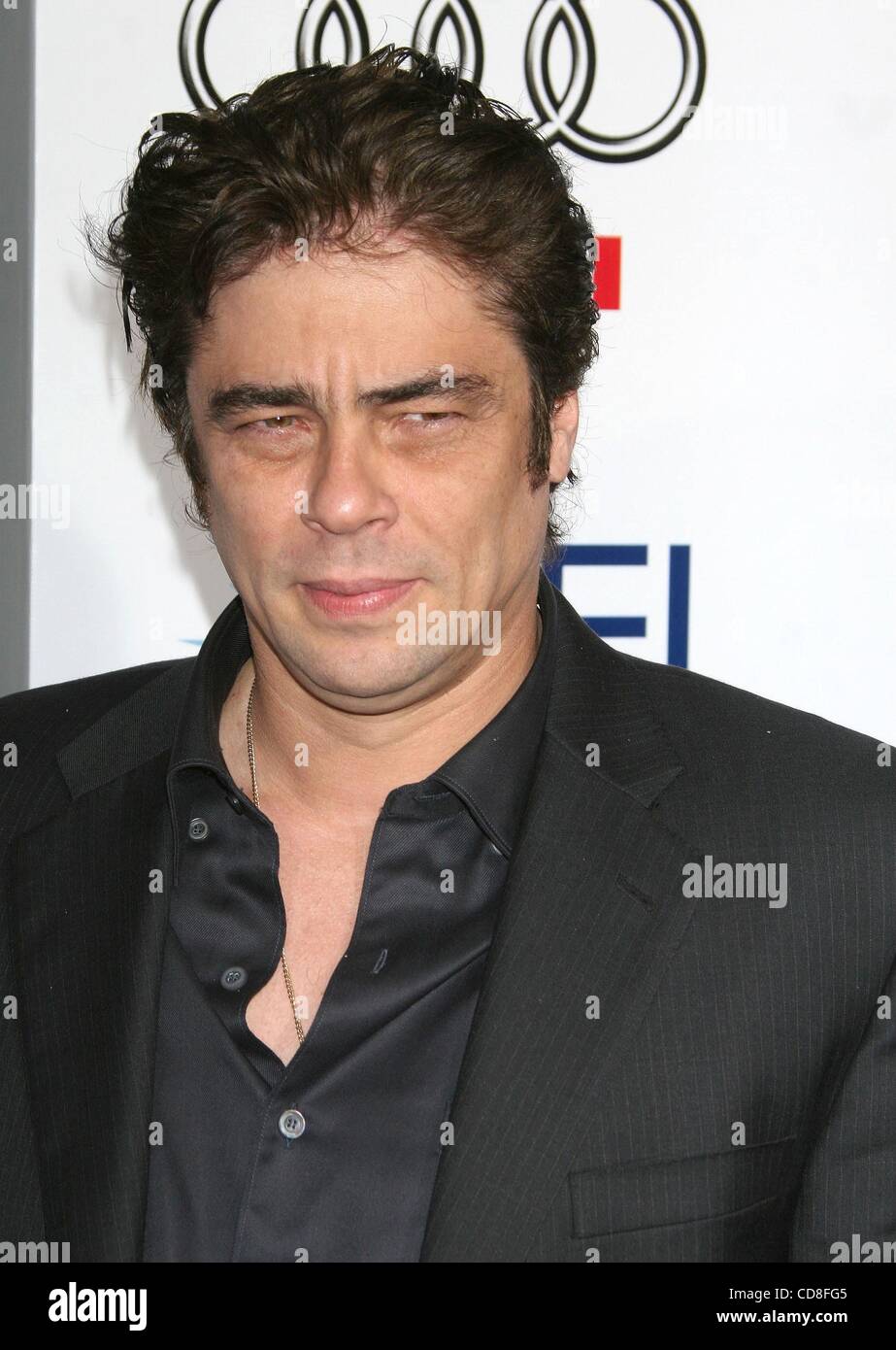 Benicio del toro che hi-res stock photography and images - Alamy