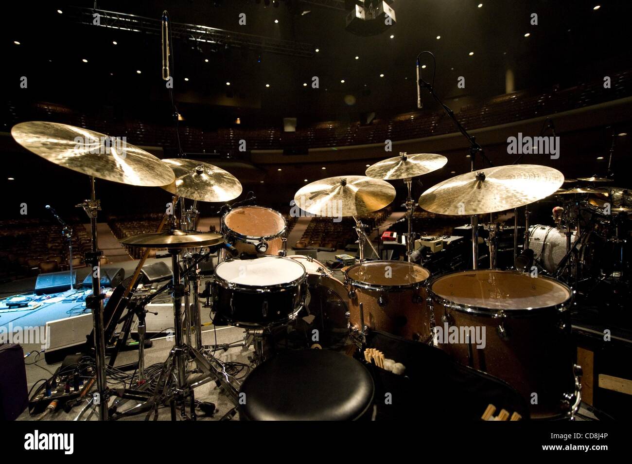 MITCH MITCHELL, drummer and last surviving member of the Jimi Hendrix ...