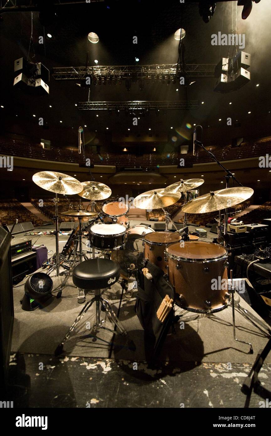 MITCH MITCHELL, drummer and last surviving member of the Jimi Hendrix ...