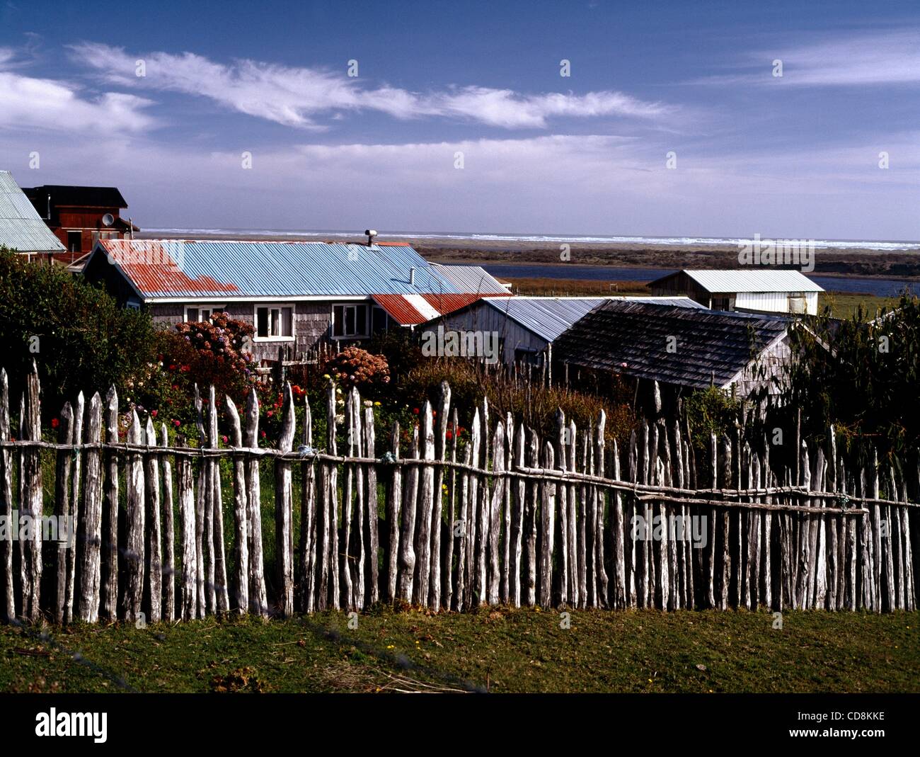 Nov 20, 2008 - Castro, Chile - Houses of Cucao near the Chiloe National ...