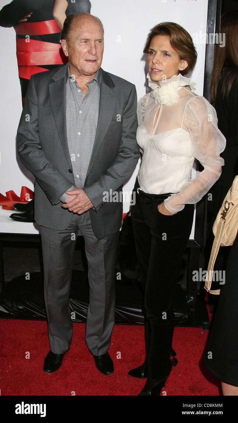 Robert duvall with his wife hi-res stock photography and images - Alamy