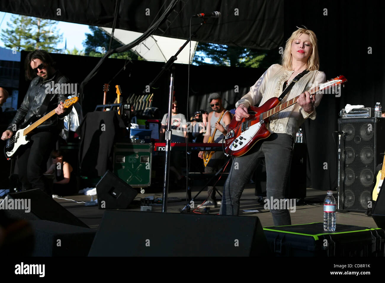 Jun 06, 2010 - Mountain View, California, USA - Singer COURTNEY LOVE ...