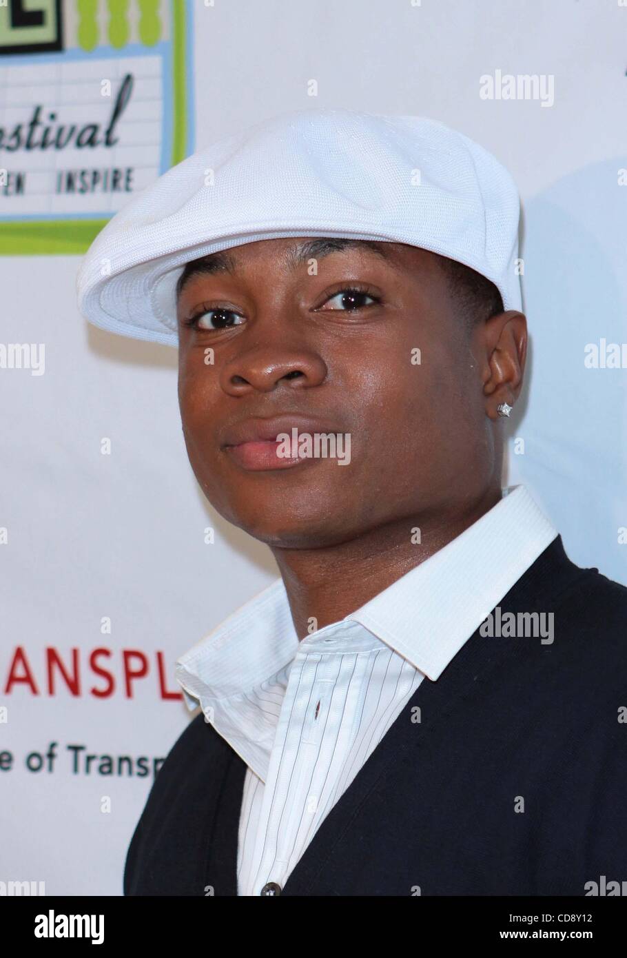 June 11, 2010 - Los Angeles, California, U.S. - Sam Jones lll.Donate ...