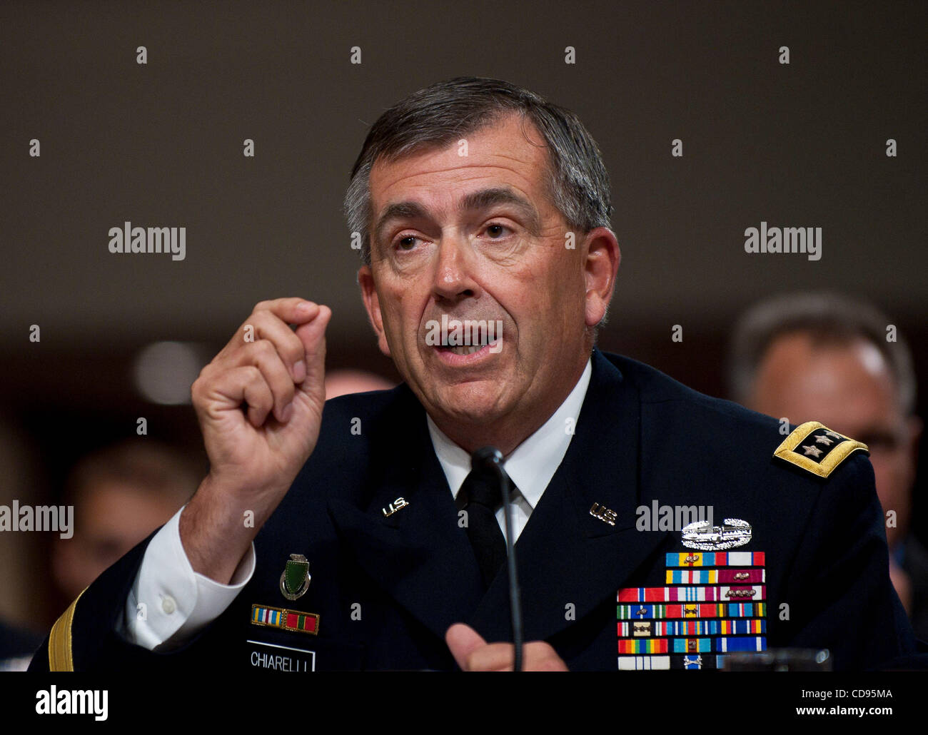 June 22, 2010 - Washington, District of Columbia, U.S., - Gen. Peter ...