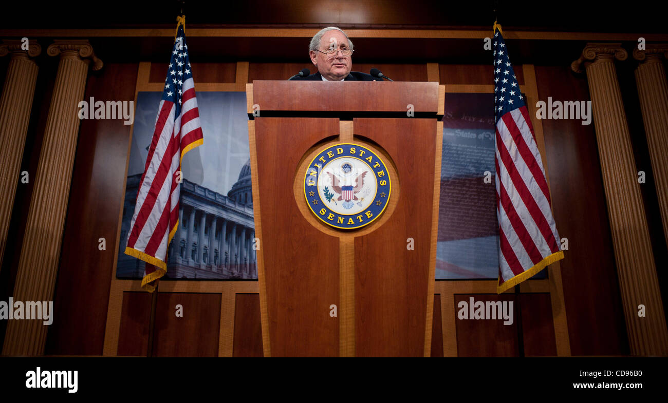 Gen stanley mcchrystal hi-res stock photography and images - Alamy