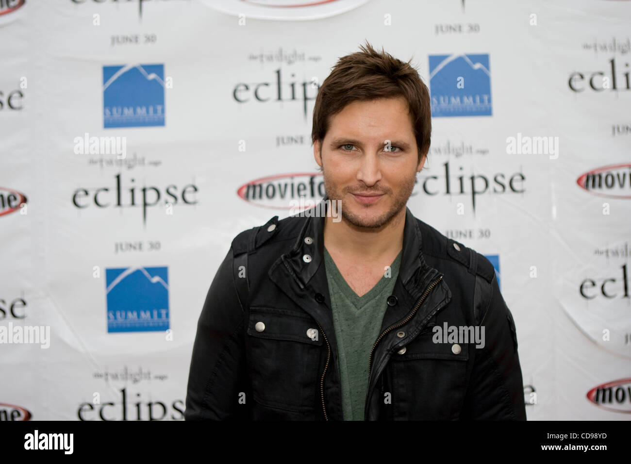 Carlisle Peter As Facinelli Cullentwiilght2