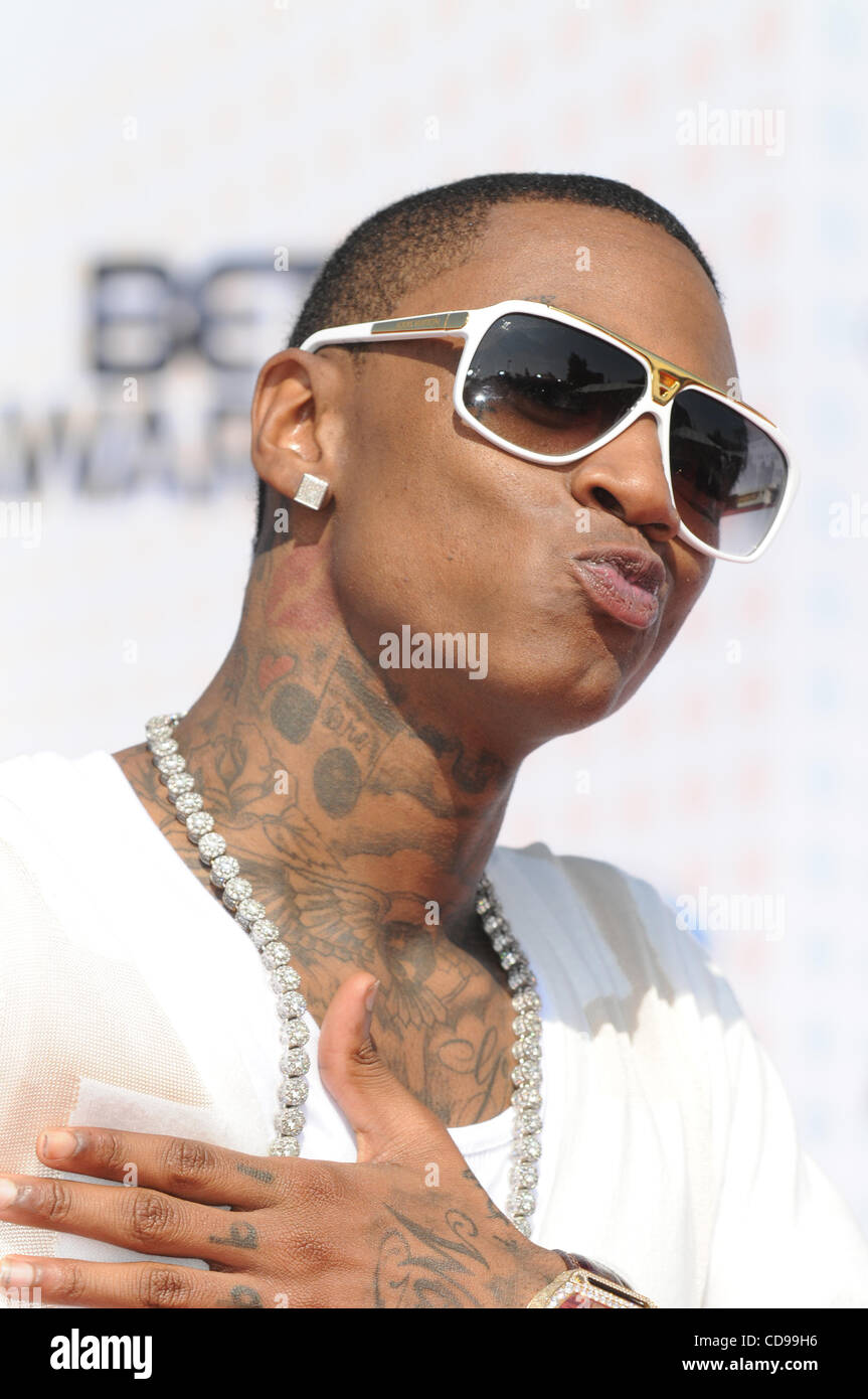 Jun 27, 2010 - Los Angeles, California, USA - Singer SOULJA BOY arrives ...