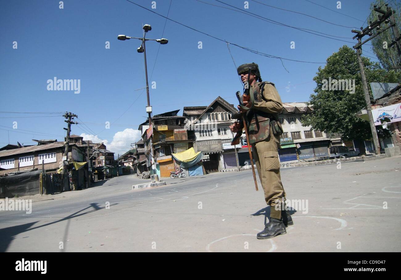 Sopore district hi-res stock photography and images - Alamy