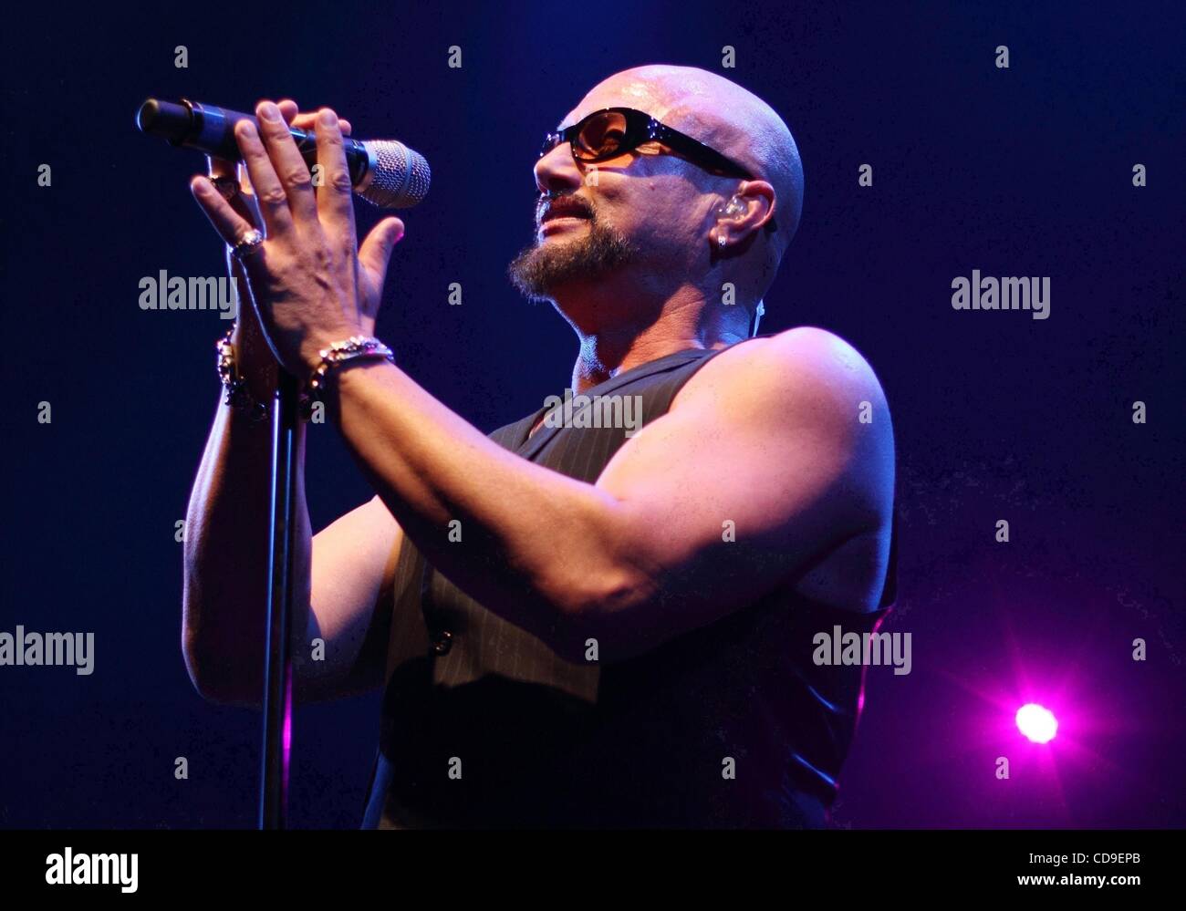 Geoff tate of queensryche hi-res stock photography and images - Alamy