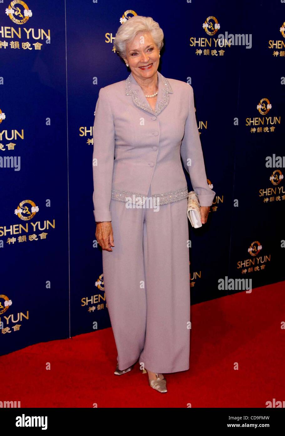 July 08, 2010 - Los Angeles, California, U.S. - Mary Meriwether.SHEN ...