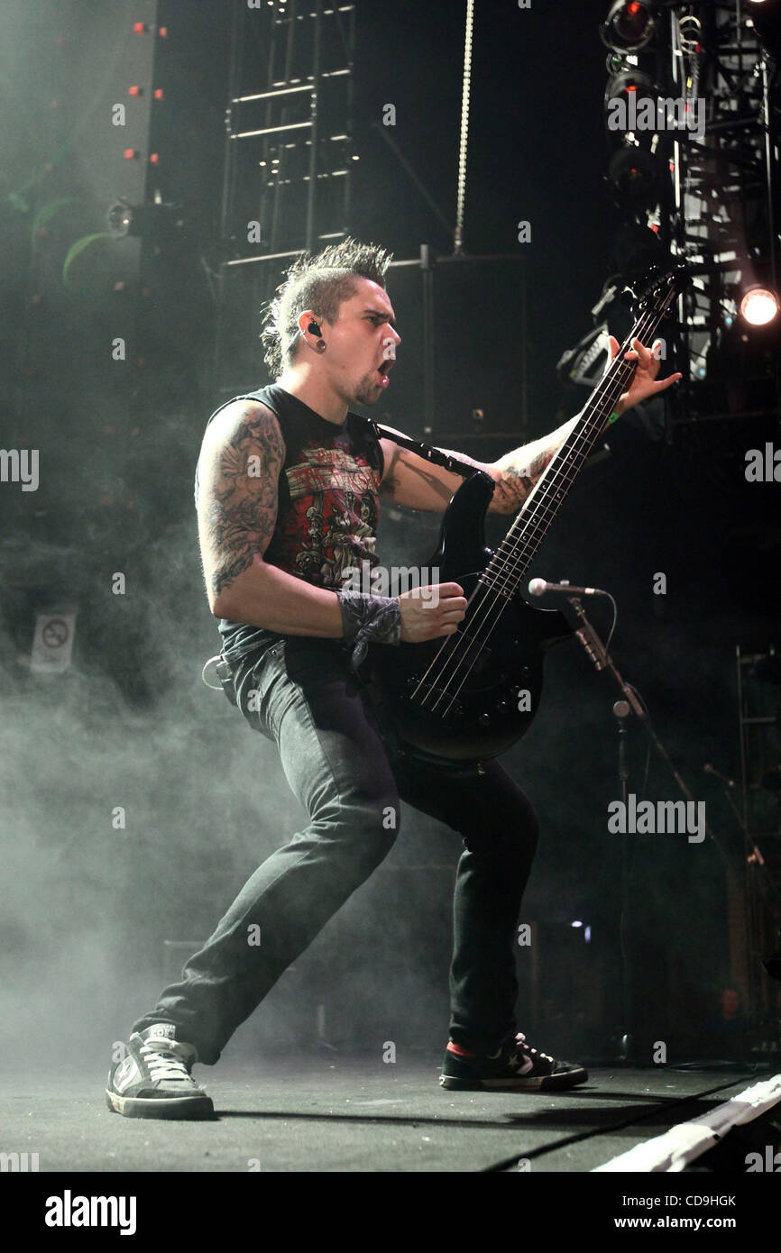 Bullet for my valentine hi-res stock photography and images - Alamy