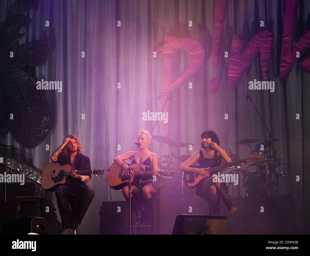 Jul 18, 2010 - St Petersburg, Russia - American singer-songwriter PINK ...