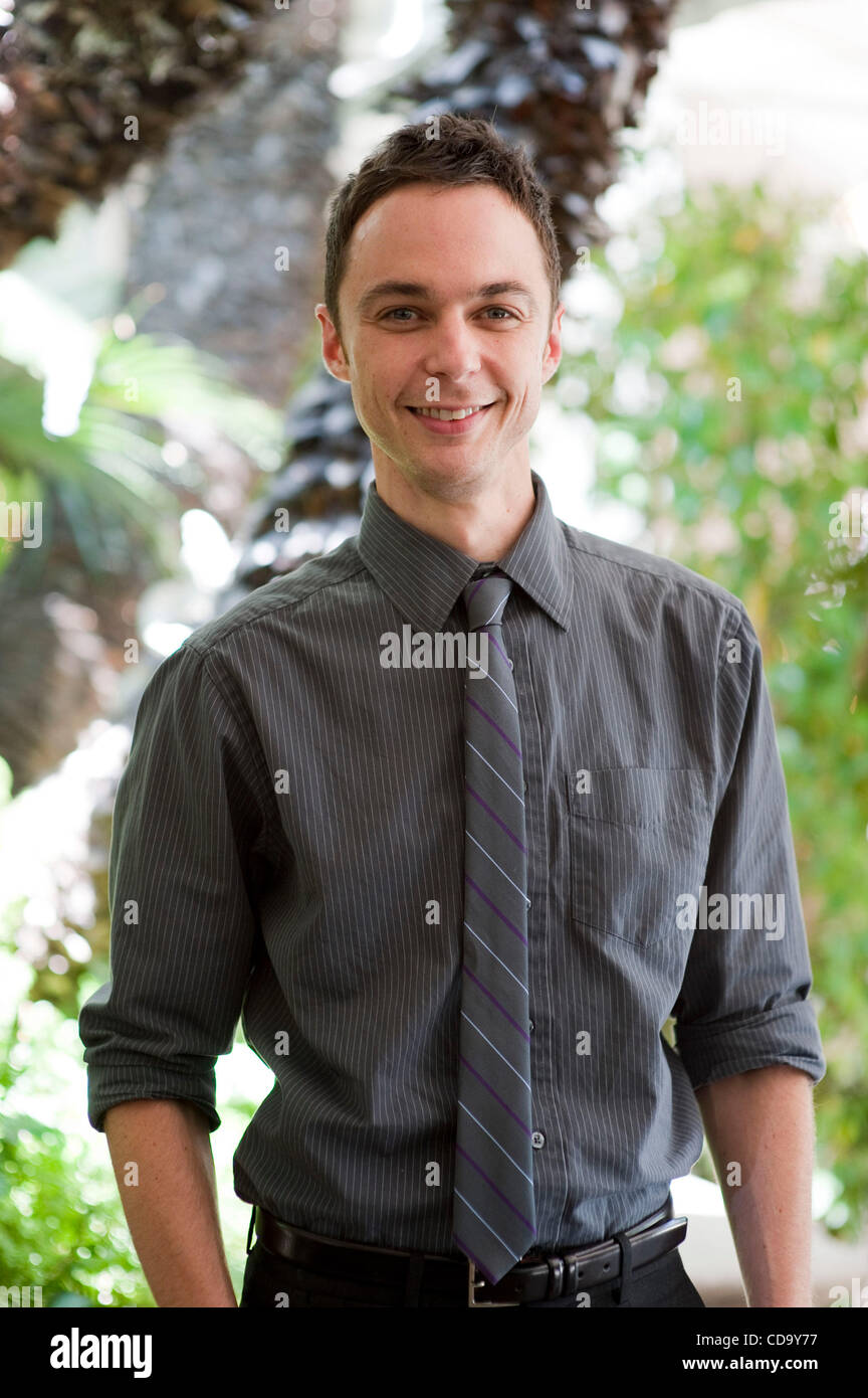 Actor JIM PARSONS arrives to The Hollywood Foreign Press Annual ...