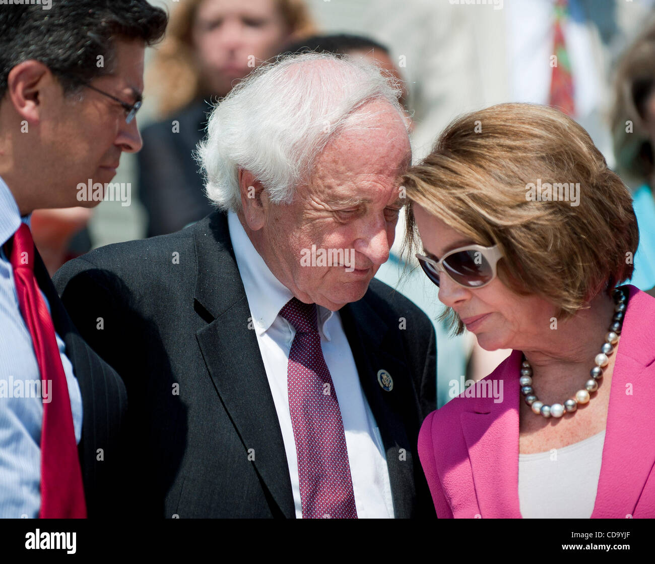 Rep sander levin hi-res stock photography and images - Alamy
