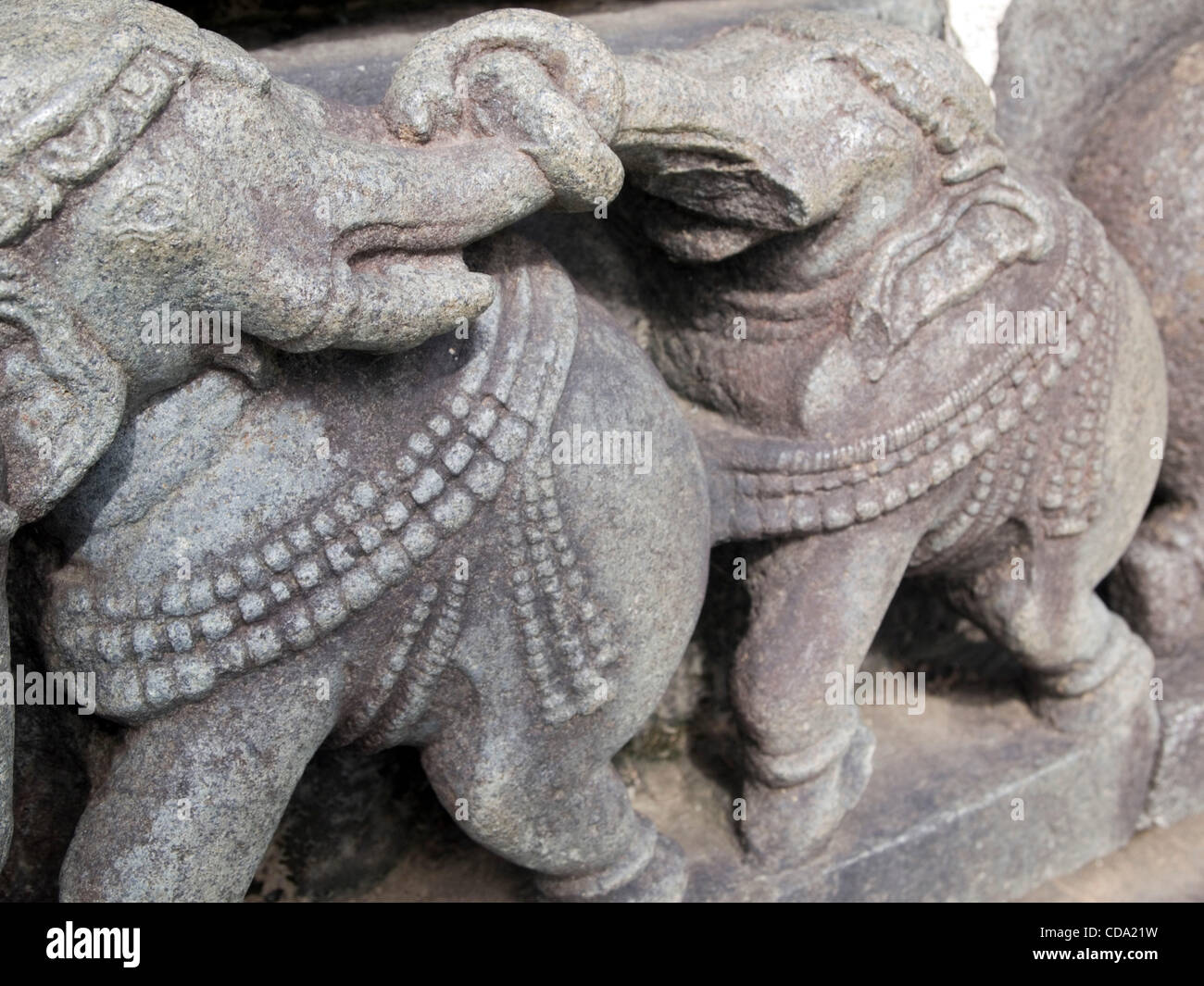 Carvings in temple walls in "Hoysaleshwara" Hindu temple in Halebid ...