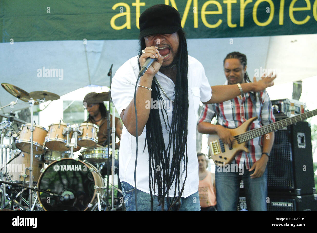 Maxi priest hi-res stock photography and images - Alamy