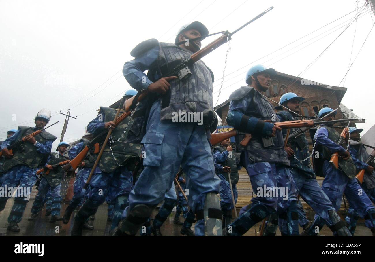 Indian rapid action force raf hi-res stock photography and images - Alamy