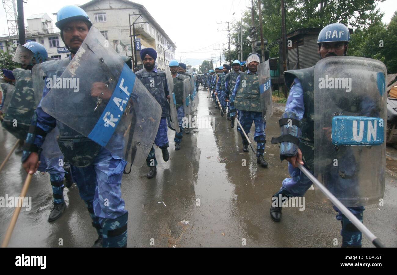 Indian rapid action force raf hi-res stock photography and images - Alamy