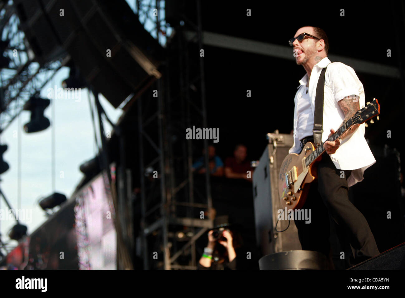 August 7, 2010 - Chicago, Illinois Mike Ness, singer with the Orange ...