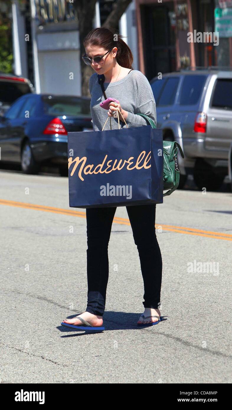 Michelle Trachtenberg High Resolution Stock Photography and Images - Alamy