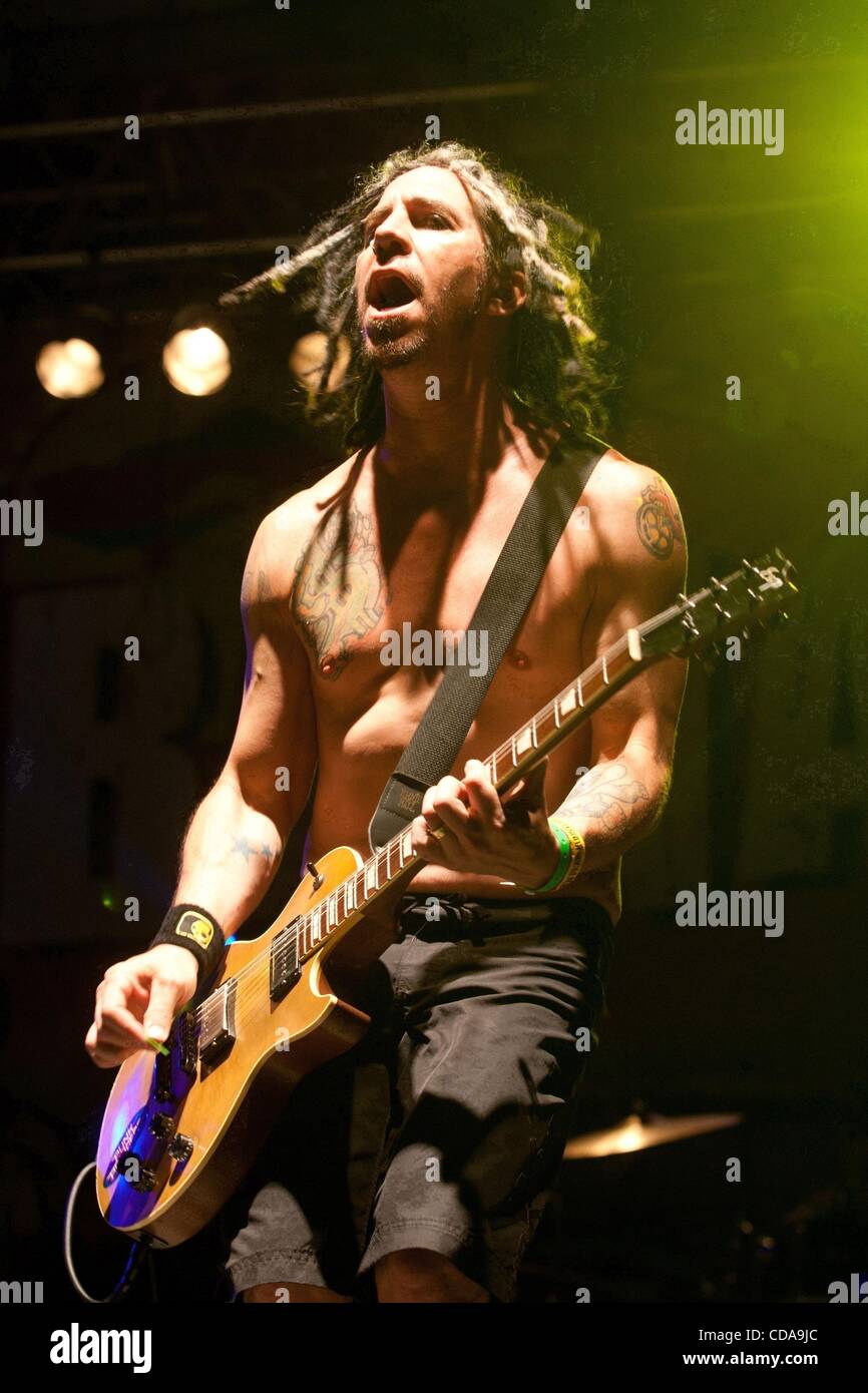 Aug 15, 2010 - Krasnodar Territory, Russia - American punk rock band ...