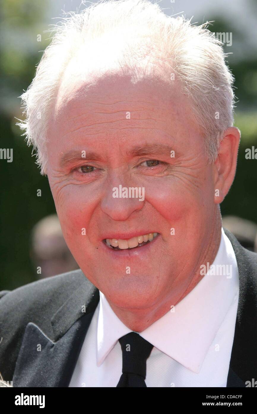 John lithgow and wife hi-res stock photography and images - Alamy