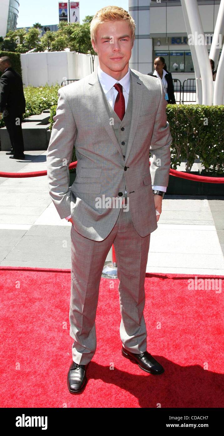 Aug 21, 2010 - Los Angeles, California, USA - Actor DEREK HOUGH at the ...