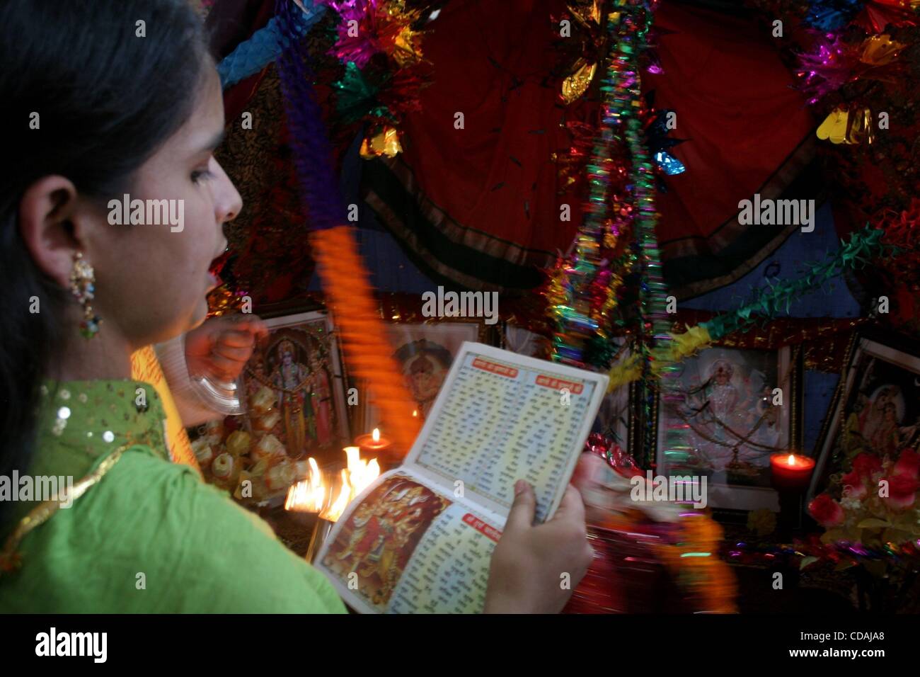 Sep 02, 2010 - Srinagar, Kashmir, India - Kashmiri Pandit (hindu ...