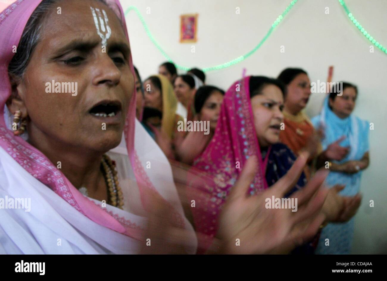 Sep 02, 2010 - Srinagar, Kashmir, India - Kashmiri Pandit (hindu ...