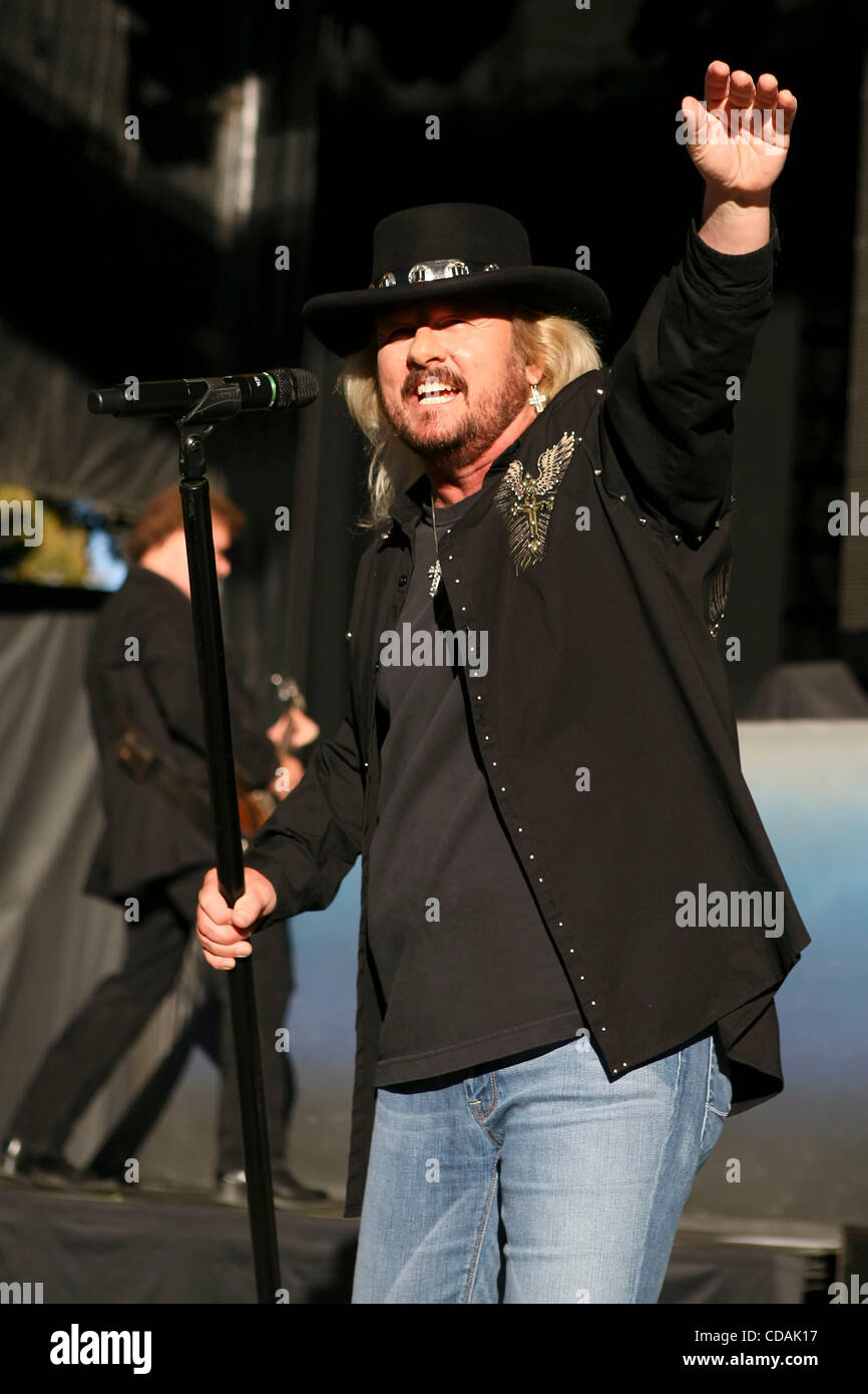 Donnie van zant hi-res stock photography and images - Alamy
