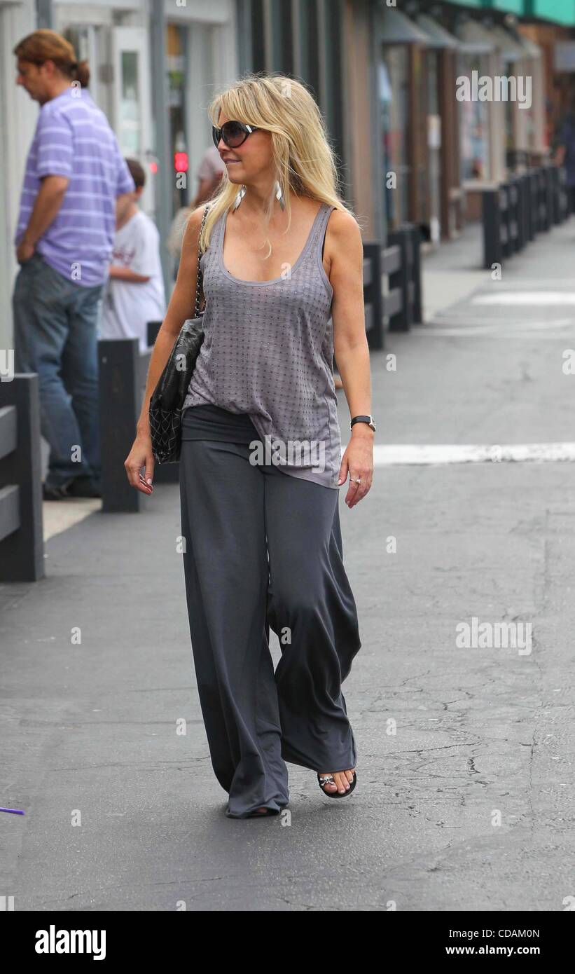 Sep. 05, 2010 - Los Angeles, California, U.S. - HEATHER LOCKLEAR.enjoys ...