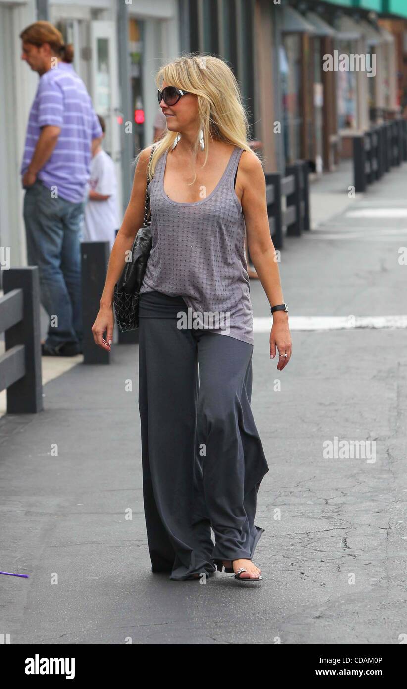 Sep. 05, 2010 - Los Angeles, California, U.S. - HEATHER LOCKLEAR.enjoys ...