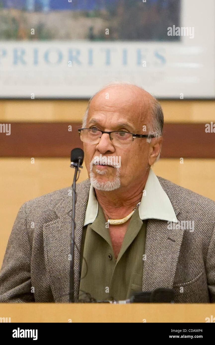 Sept. 8, 2010 - Vista, California, USA - Hollywood actor Gerry Bednob ...