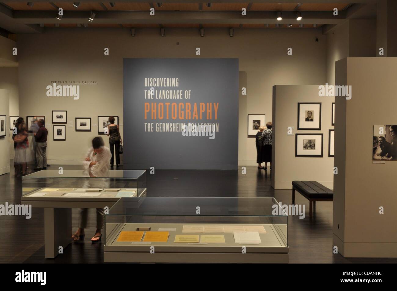 Etched glass globe hi-res stock photography and images - Alamy