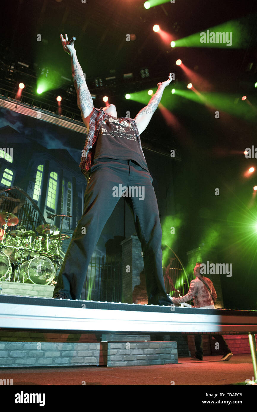 Avenged sevenfold m shadows hi-res stock photography and images - Alamy