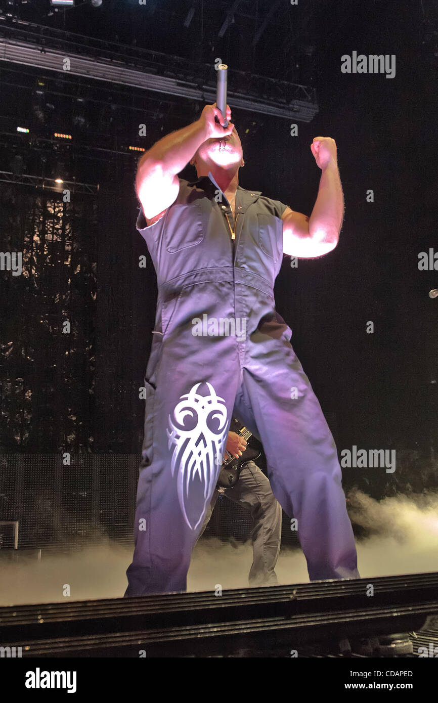 Sept. 10, 2010 - Dallas, Texas, United States of America - Lead singer ...