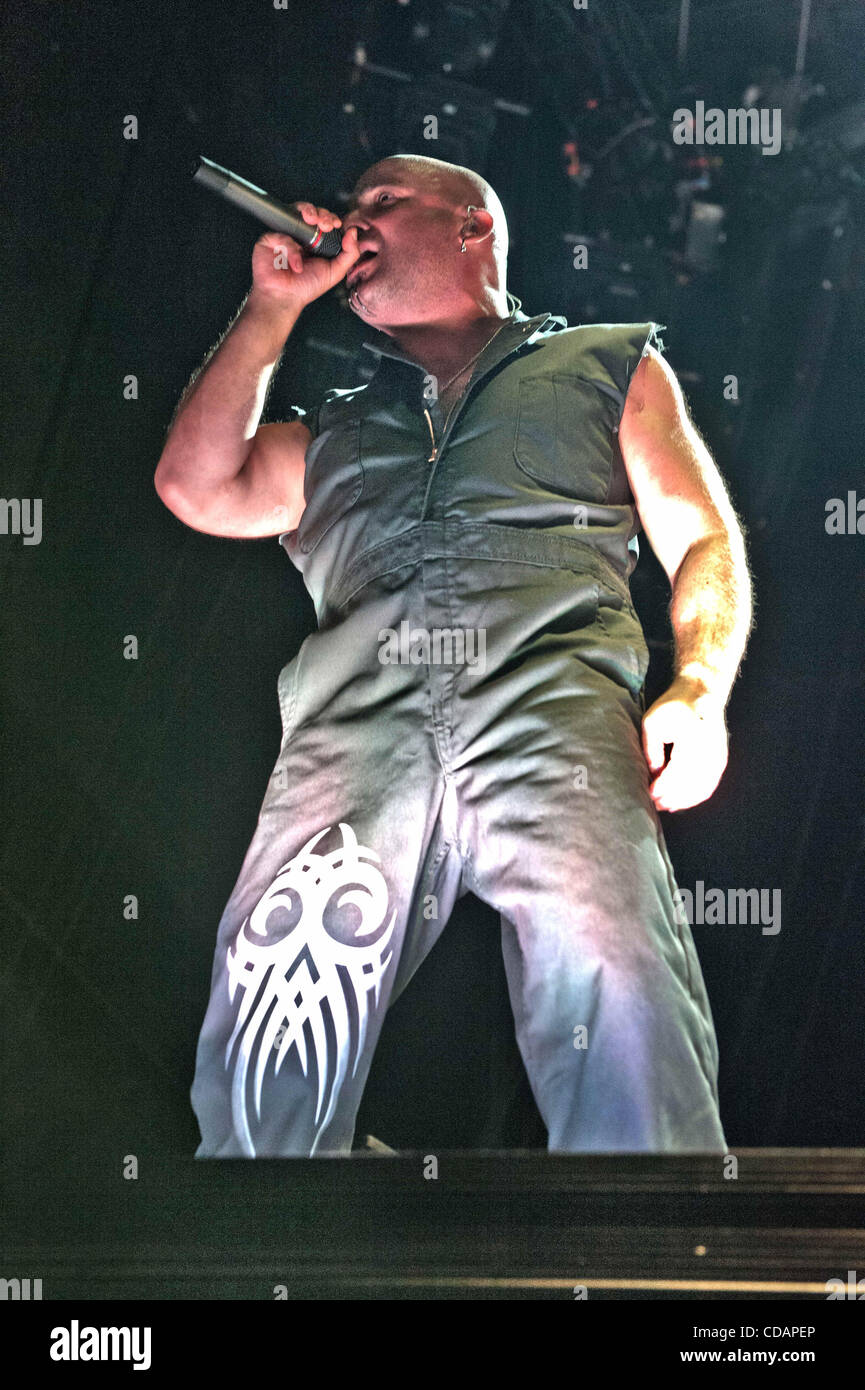 Sept. 10, 2010 - Dallas, Texas, United States of America - Lead singer ...