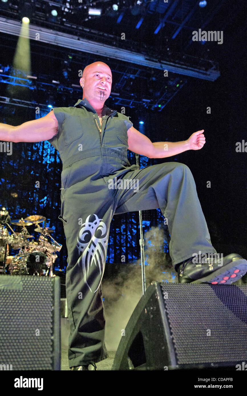 Sept. 10, 2010 - Dallas, Texas, United States of America - Lead singer ...